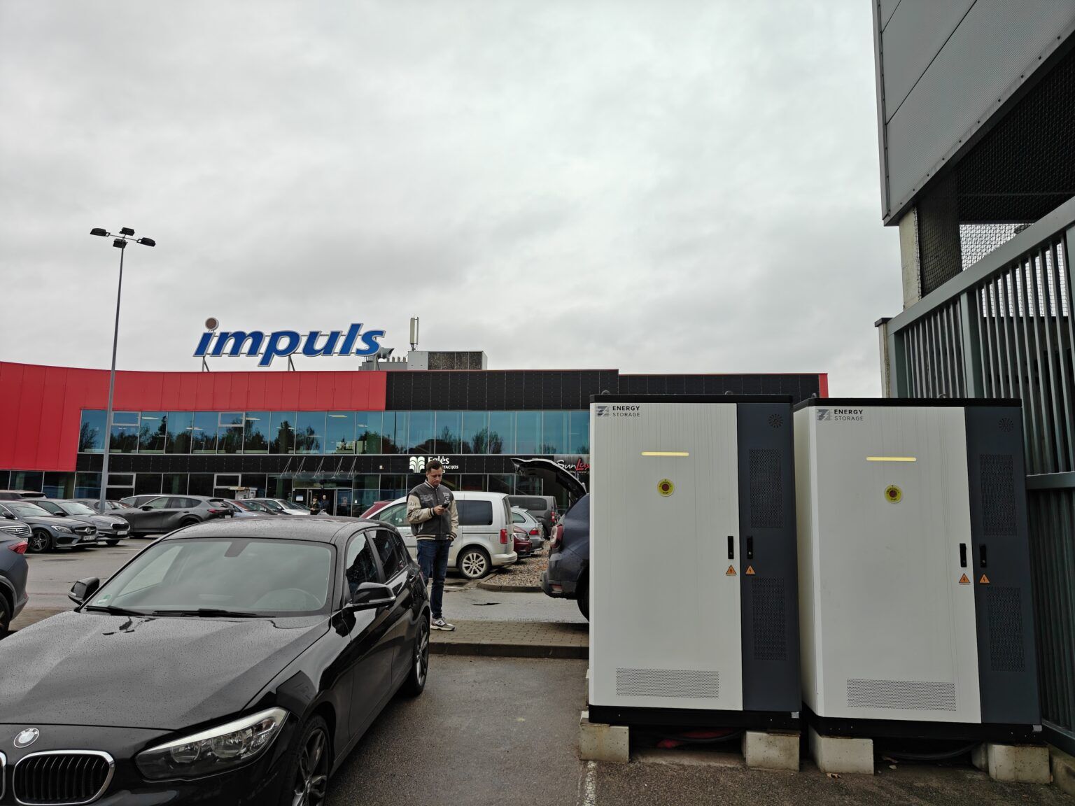 Чӣ тавр андозаи нигоҳдории батареяи C&I-ро дар соли 2026 муайян кардан ...